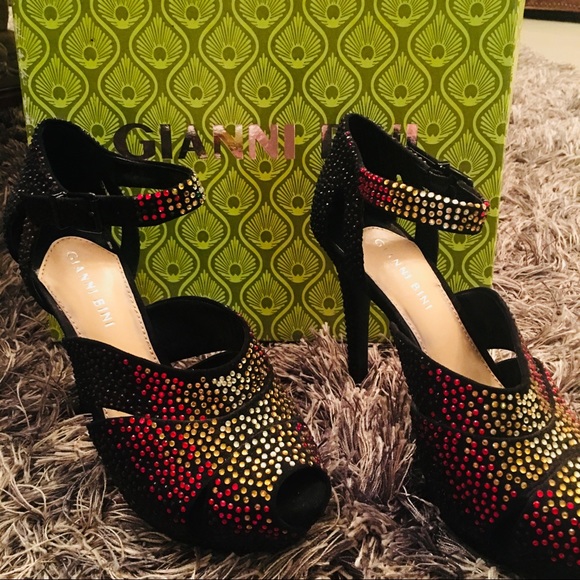 Gianni Bini | Shoes | New Tricolor Gianni Bini Heels Size 75 | Poshmark